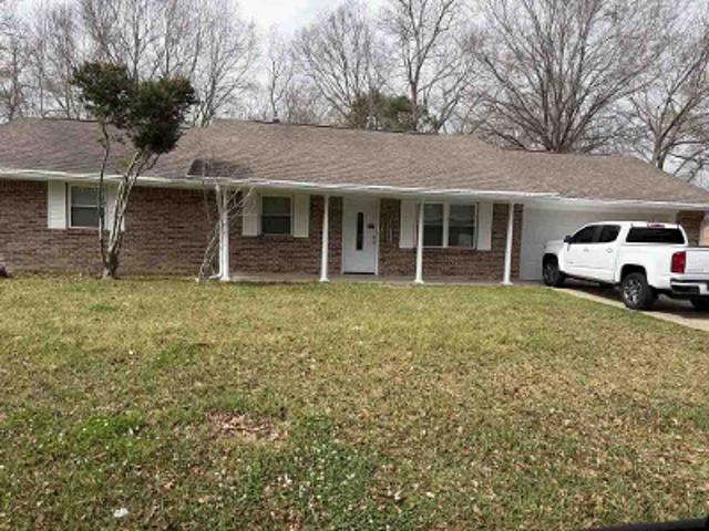 Sweetgum Dr