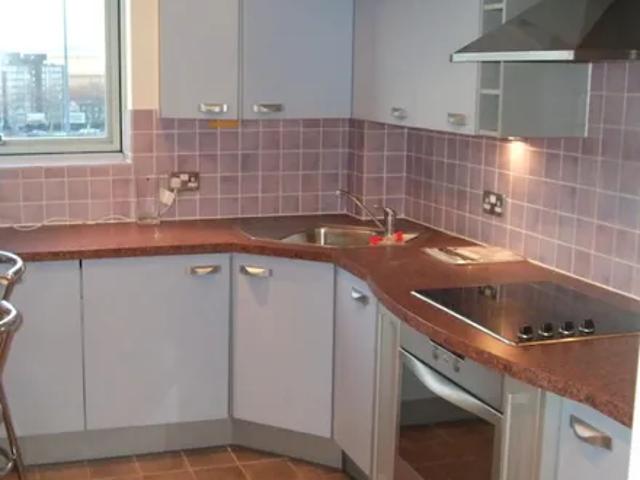 Switch House, 4 Blackwall Way, London, E14 9QS, United Kingdom | Room for rent #154591874 | Rentberry