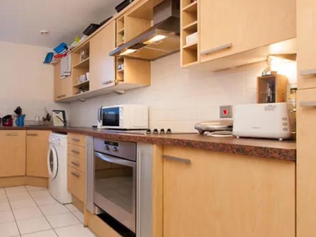 Switch House, 4 Blackwall Way, London, E14 9QS, United Kingdom | Room for rent #155536529 | Rentberry