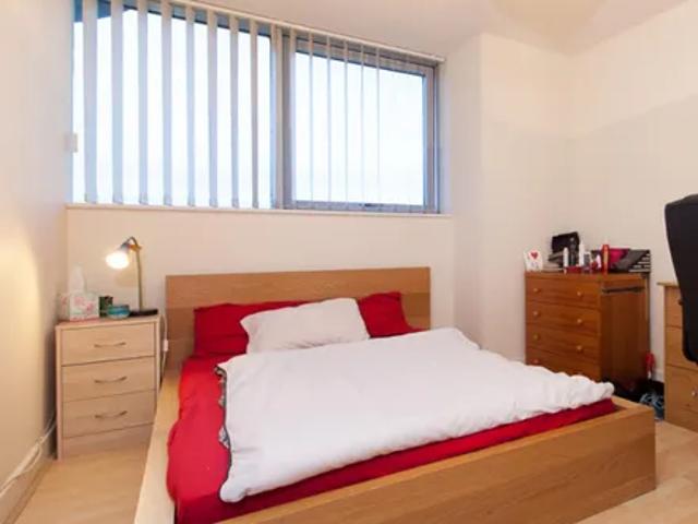 Switch House, 4 Blackwall Way, London, E14 9QS, United Kingdom | Room for rent #158709960 | Rentberry