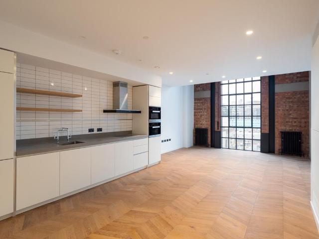 Switch House East, Circus Road East. 1 bed apartment to rent £5,250 pcm £1,212 pw