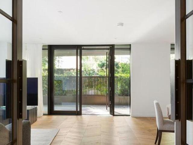 Switch House East, London, 2 Bedroom Flat