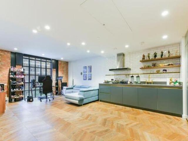 Switch House West, Battersea Power Station, 1 Bedroom Apartment