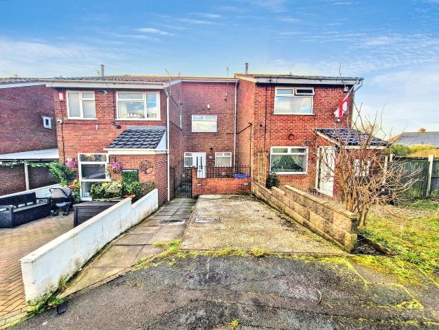 Swithin Drive, Stoke On Trent ST4, 2 bed terraced house to rent, £800 pcm | PrimeLocation