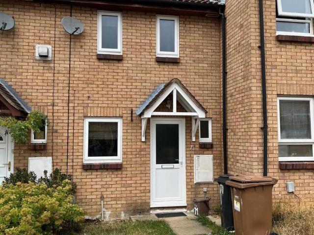 Swift Close, Letchworth Garden City, Hertfordshire SG6, 2 bed terraced house to rent, £1,450 pcm | PrimeLocation