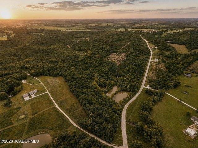Swift Rd, Henley, MO 65040
