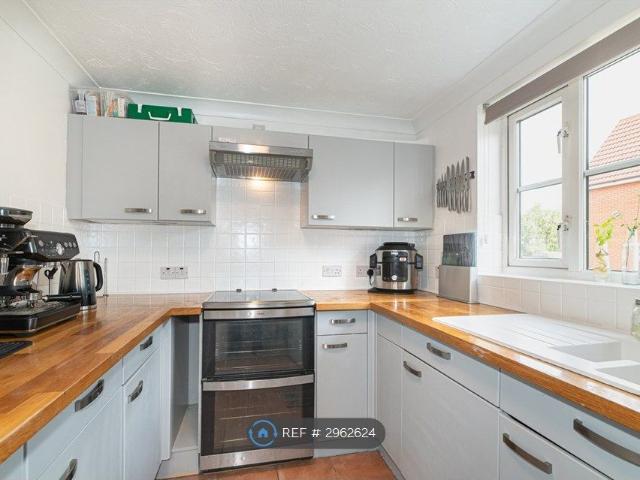 Swiftsure Road, Grays RM16, 3 bed semi detached house to rent, £1,950 pcm | PrimeLocation