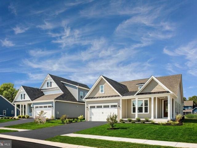 Swimmer Row Way, Clarksville, Condo For Sale
