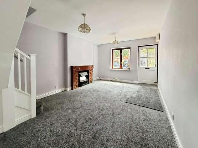 Swincross Road, Oldswinford, DY8