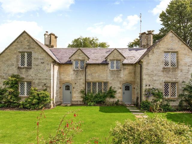 Swinbrook, Burford, Oxfordshire OX18, 5 bed detached house to rent, £9,000 pcm | PrimeLocation