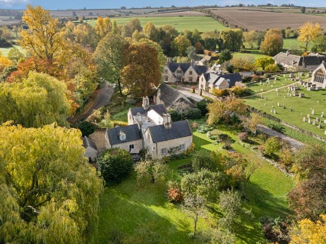 Swinbrook Place, Swinbrook, Buford, Oxfordshire OX18, 5 bed property to rent, £9,967 pcm | PrimeLocation