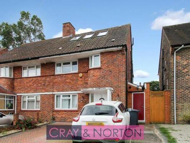 Swinburne Crescent, Croydon, 5 Bedroom Semi detached