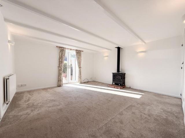 Swindon Lane, Cheltenham GL50 4NZ