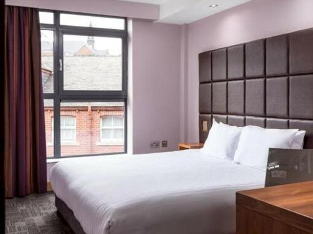Swinegate, Leeds, 1 Bedroom Flat