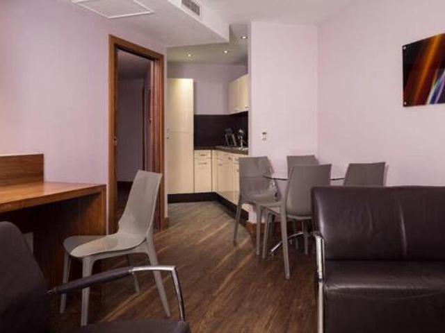 Swinegate, Leeds, 1 Bedroom Flat
