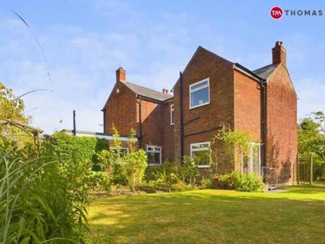 Swineshead Road, Pertenhall, 3 Bedroom Detached