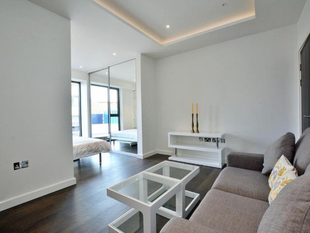 Swiss Terrace, London NW6, Studio to rent, £1,900 pcm | PrimeLocation