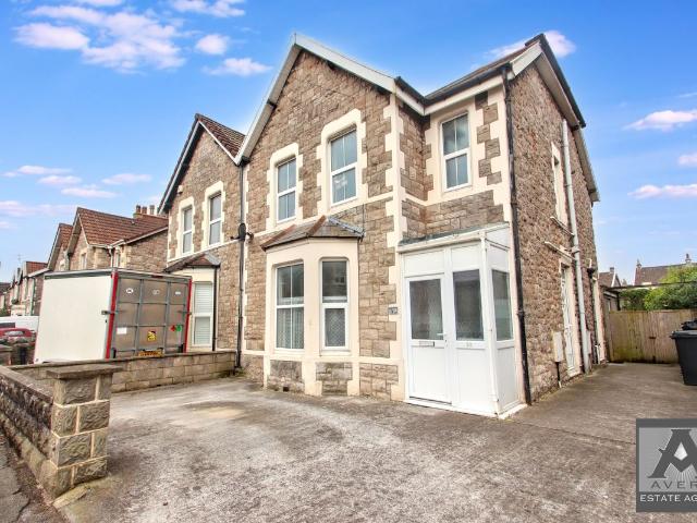 Swiss Road BS23, 2 bed flat to rent, £1,200 pcm | PrimeLocation