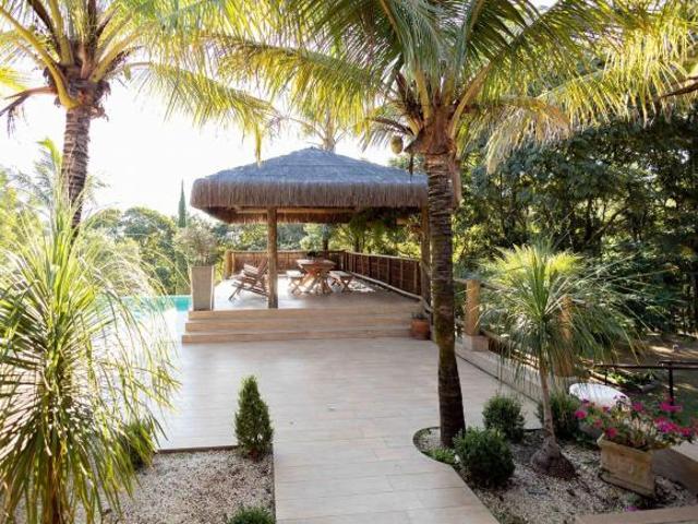 ST00048 Jardim dos Laranjais Magnífico sítio com 24.000m² de área total de terreno