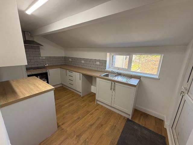 St. Teilo Street, Swansea SA4, 2 bed flat to rent, £825 pcm | PrimeLocation
