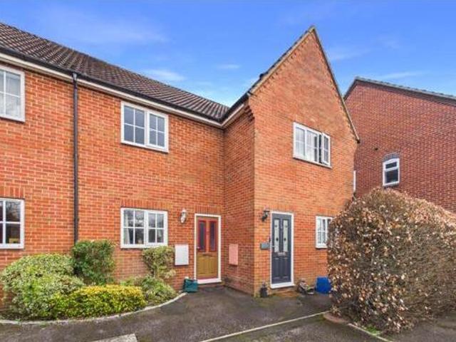 St. Thomas Court, Thatcham, 2 Bedroom Apartment