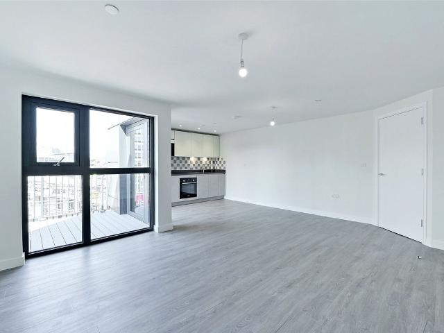 St. Thomas Street, Bristol, Somerset BS1, 2 bed flat to rent, £2,350 pcm | PrimeLocation