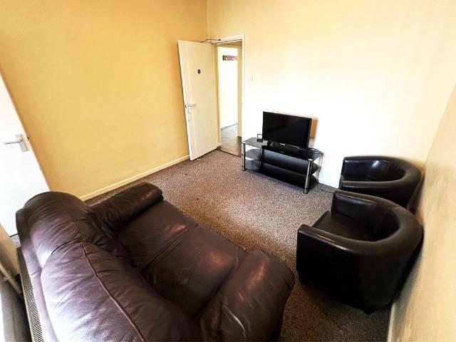 St. Thomas, Swansea SA1, 3 bed terraced house to rent, £1,100 pcm | PrimeLocation