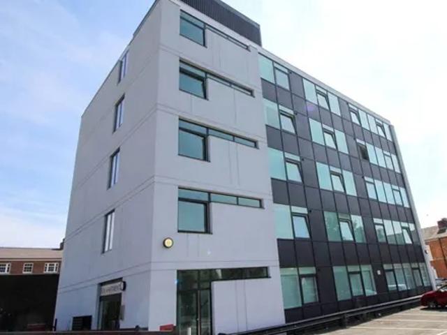 St Thomas's Church, Holt Street, Stockport, SK1 3PY, United Kingdom | 1 bed apartment for rent #167865010 | Rentberry