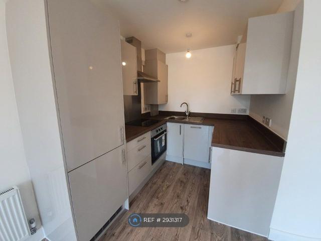 St Thomas's Place, Stockport SK1, 1 bed flat to rent, £915 pcm | PrimeLocation