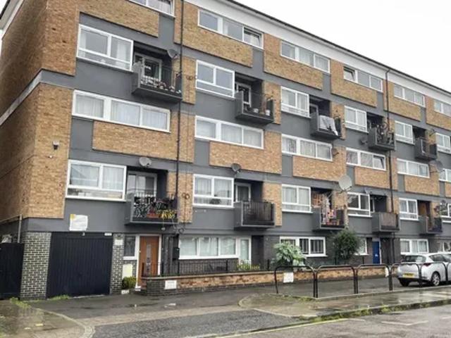 St. Thomas's Way, London, SW6 7TB, United Kingdom | 3 bed apartment for rent #138596077 | Rentberry