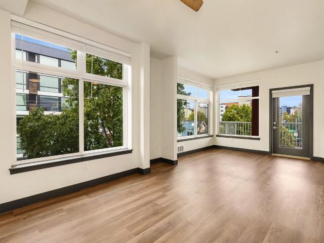 St. Theodore Apartments on Roosevelt! 1 Bedroom Apartment for Rent at 6410 9th Ave Ne, Seattle, WA 98115 Roosevelt