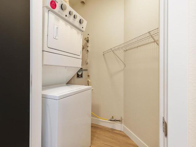 St. Theodore Apartments on Roosevelt! 1 Bedroom Apartment for Rent at 6410 9th Ave Ne, Seattle, WA 98115 Roosevelt