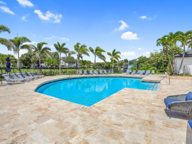 St. Tropez Townhomes & Villas 3 Bedroom Apartment for Rent at 8000 Cleary Blvd, Plantation, FL 33324