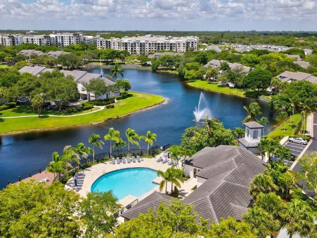 St. Tropez Townhomes & Villas 3 Bedroom Apartment for Rent at 8000 Cleary Blvd, Plantation, FL 33324