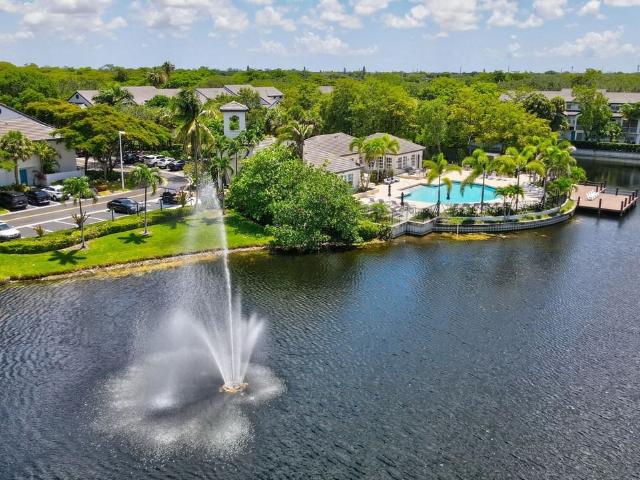 St. Tropez Townhomes & Villas 3 Bedroom Apartment for Rent at 8000 Cleary Blvd, Plantation, FL 33324