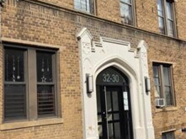 St Unit C, East Elmhurst, Property For Sale