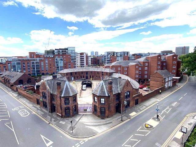 St Vincent Street, Birmingham B16, 2 bed flat to rent, £1,300 pcm | PrimeLocation