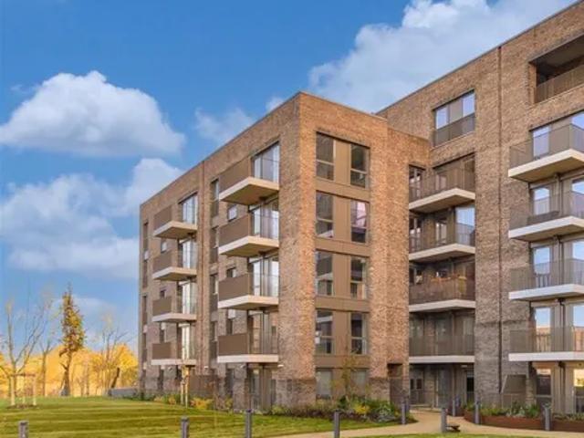St Vincent's Catholic Primary School, The Ridgeway, London, NW7 1EJ, United Kingdom | 2 bed apartment for rent #138513441 | Rentberry