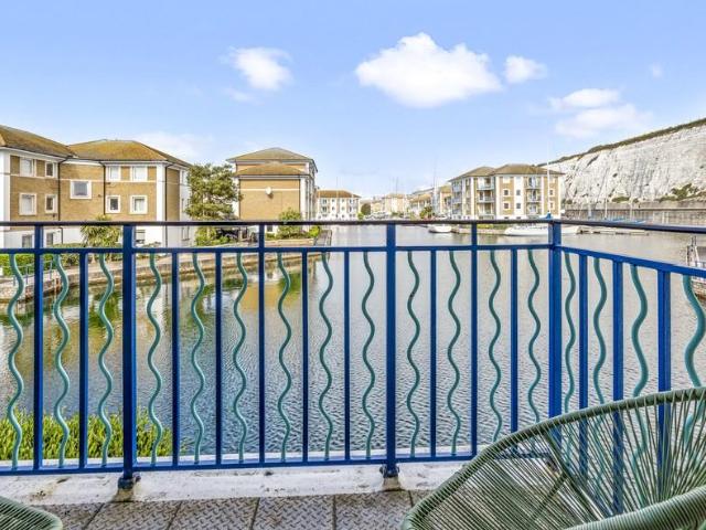 St Vincents Court, Brighton 2 bed apartment to rent £3,683 pcm £850 pw