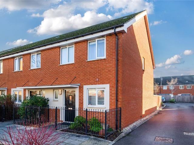 St. Agnes Way, Reading, Berkshire RG2, 3 bed end terrace house to rent, £1,900 pcm | PrimeLocation