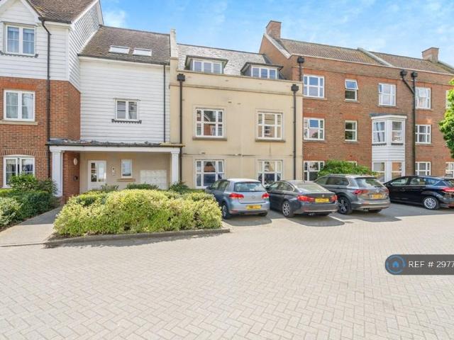 St. Agnes Place, Chichester, PO19 1 bed flat to rent £1,050 pcm £242 pw