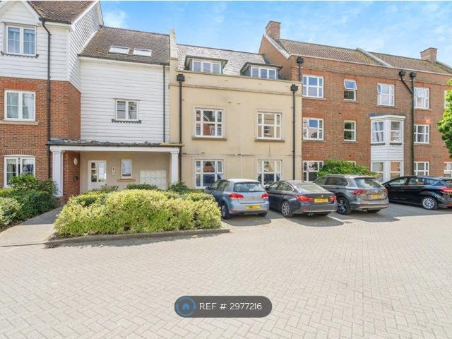 St. Agnes Place, Chichester PO19, 1 bed flat to rent, £1,050 pcm | PrimeLocation