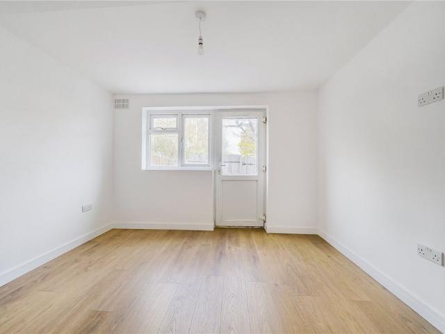 St. Albans Crescent, N22, London