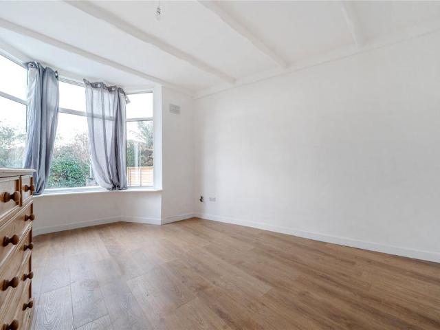 St. Albans Crescent, N22, London