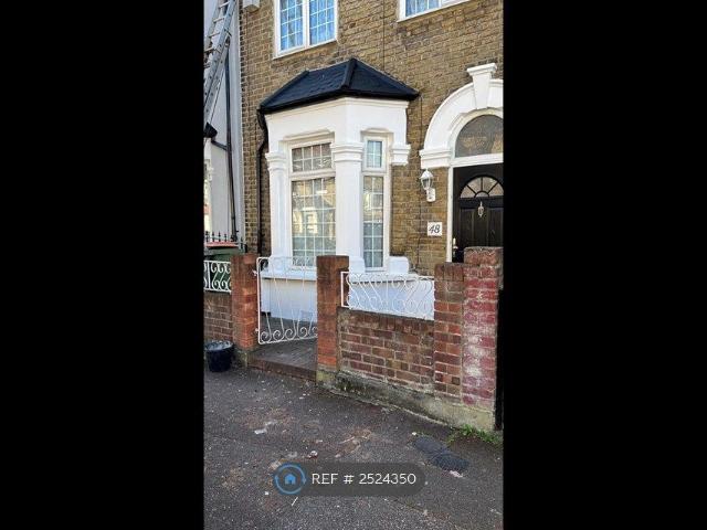 St. Albans Avenue, London E6, 2 bed terraced house to rent, £2,100 pcm | PrimeLocation