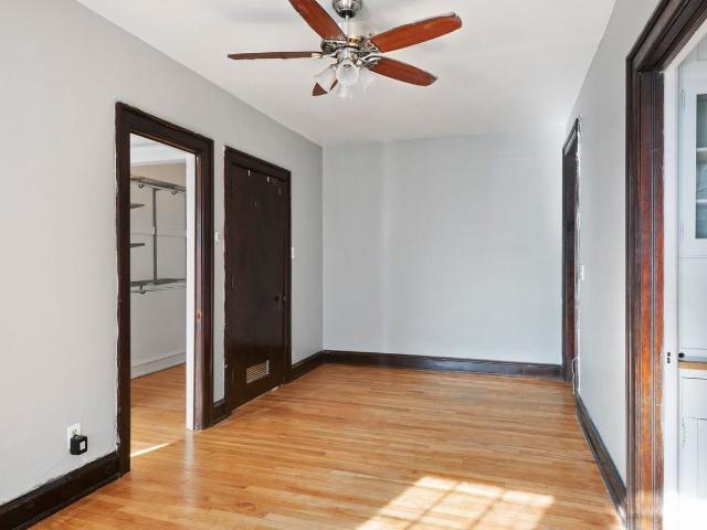 St. Albans Flats Studio Apartment for Rent at 682 Grand Ave, St. Paul, MN 55105 Summit Hill