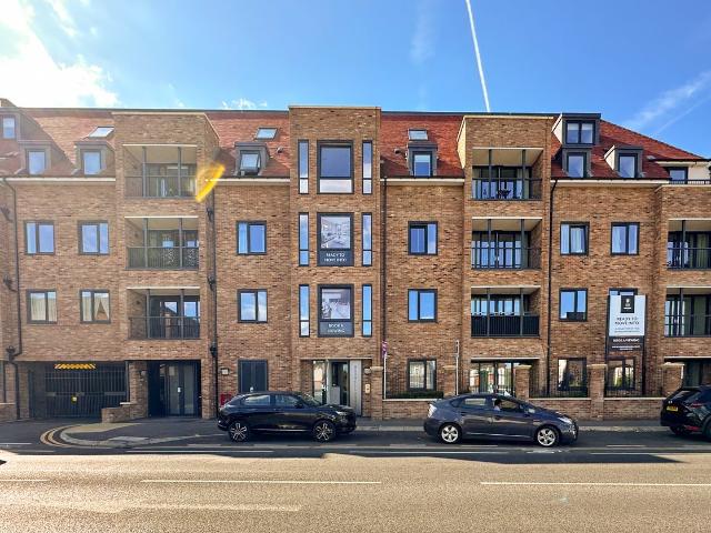 St Albans Road, Watford WD24, 1 bed flat to rent, £1,400 pcm | PrimeLocation