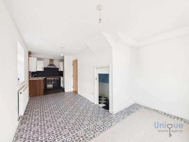 St. Albans Road, Lytham St. Annes, FY8
