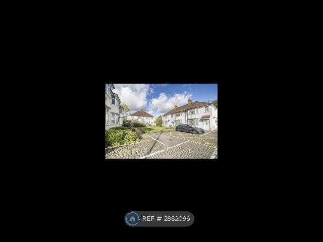 St Alphage Court, London NW9, 1 bed maisonette to rent, £1,500 pcm | PrimeLocation