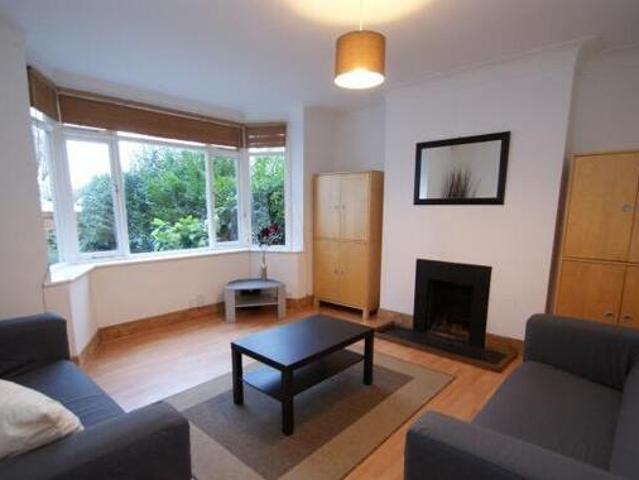 St Annes Road, Headingley, 6 Bedroom Terraced